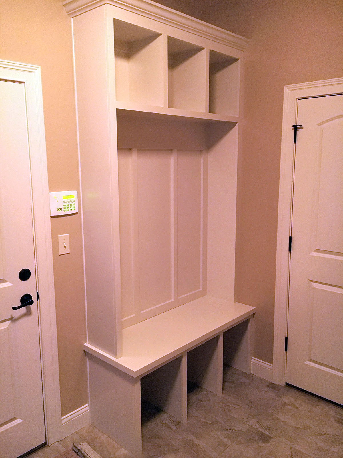 built-in-mud-room-bench-cubbies | Custom Homes by Tompkins Construction