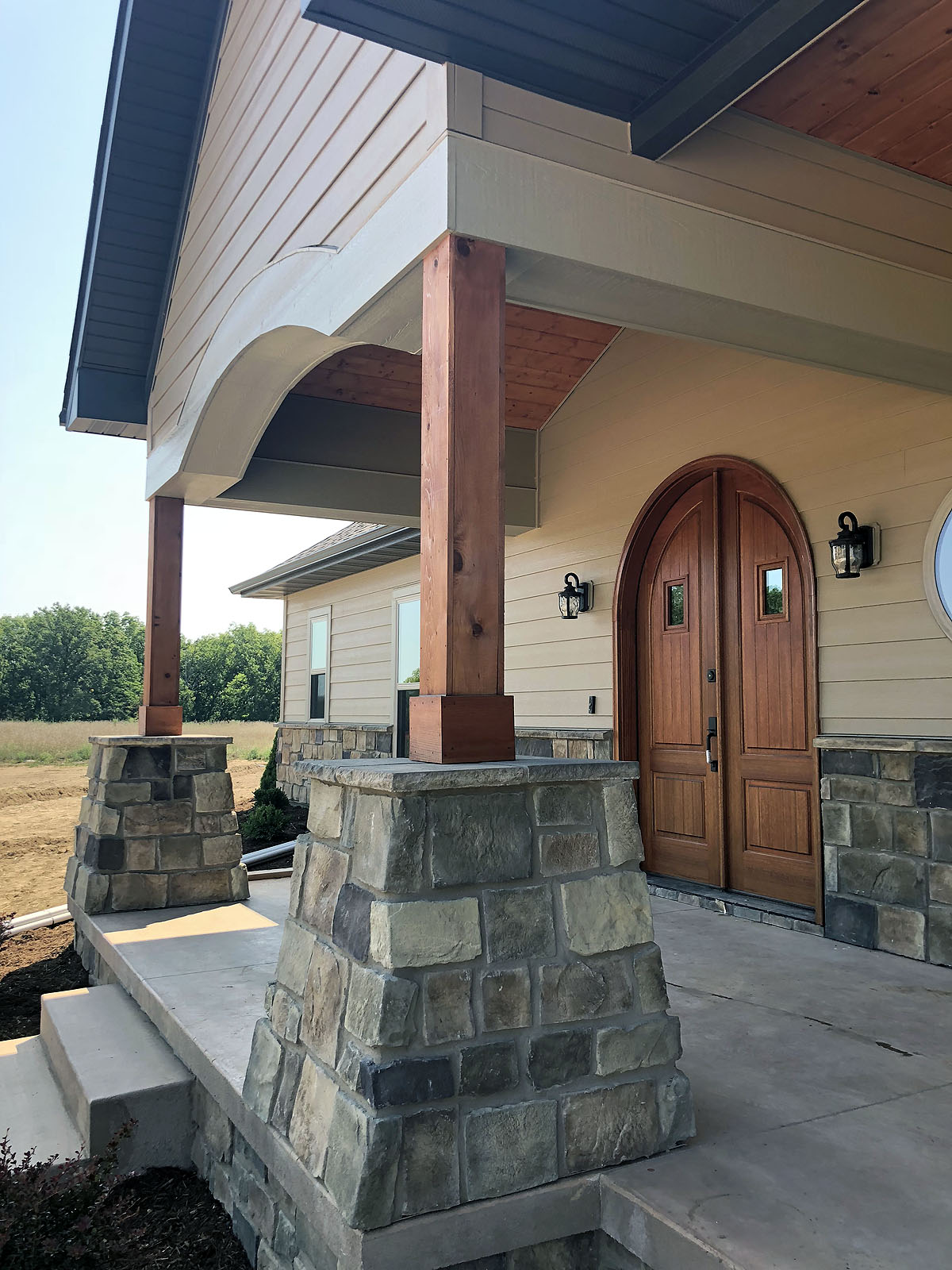 columns-exterior | Custom Homes by Tompkins Construction