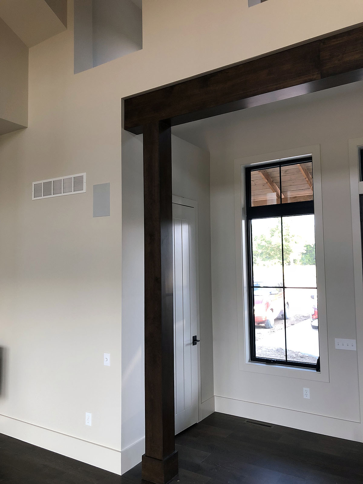 columns-interior | Custom Homes by Tompkins Construction